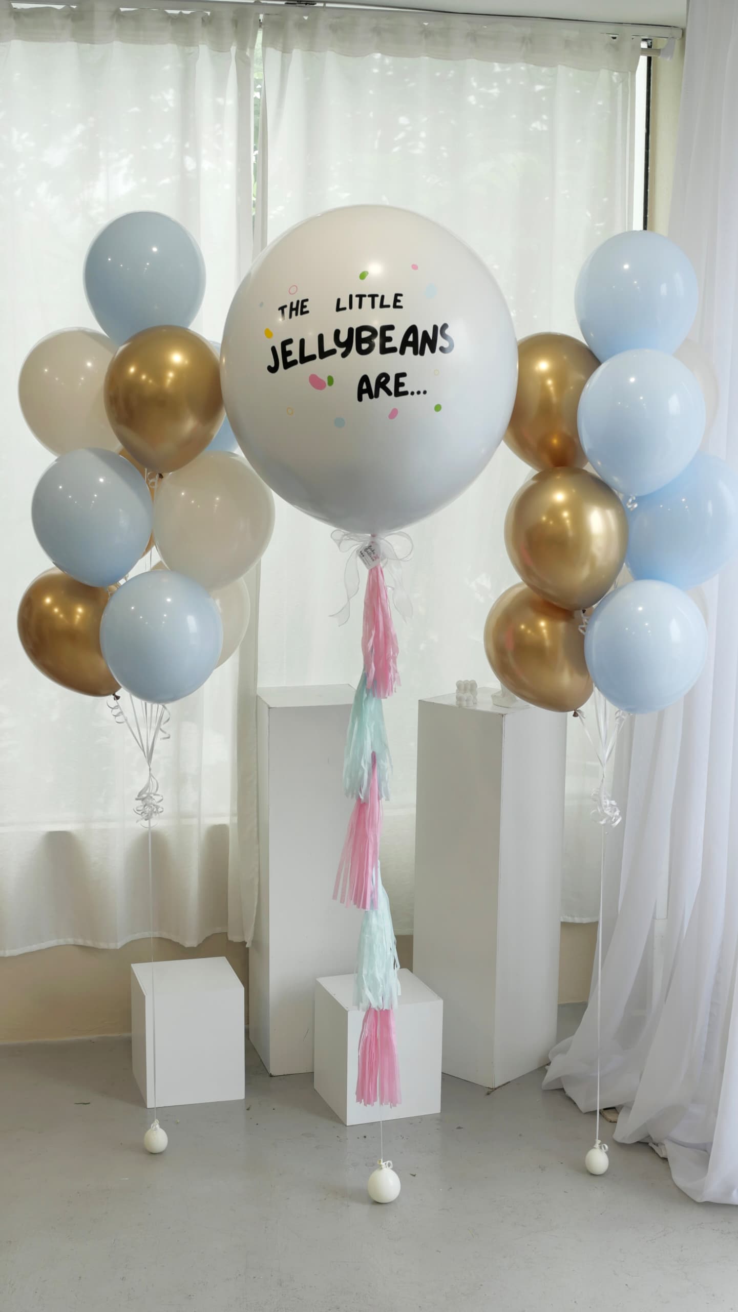 Gender Reveal! | White – Baba Balloon